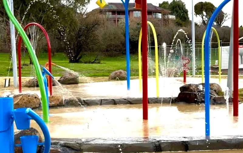 Ballan Water Splash Park - Central - Outside Melbourne